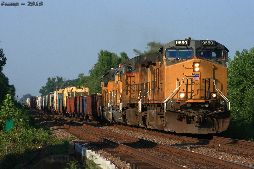 Southbound UP Manifest Train
